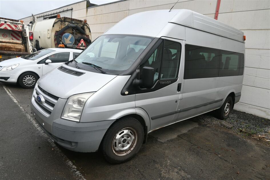 FORD TRANSIT mini-bus | Belga Veilingen Auctions - Enchères
